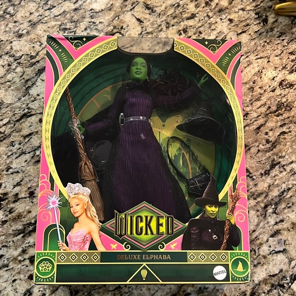 Mattel | Toys | Wicked Mattel Deluxe Elphaba Doll With Stand And ...